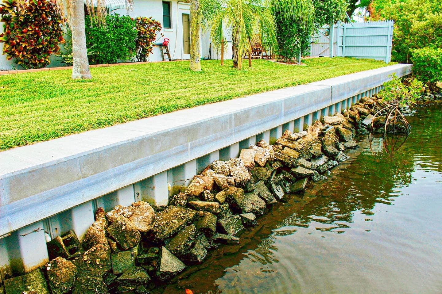 Seawalls Construction Tampa Bay, FL | Installation, Repair & Restoration